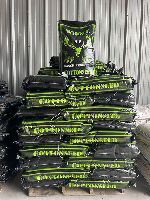 Deer Corn and Wildlife Products | South Texas Milling